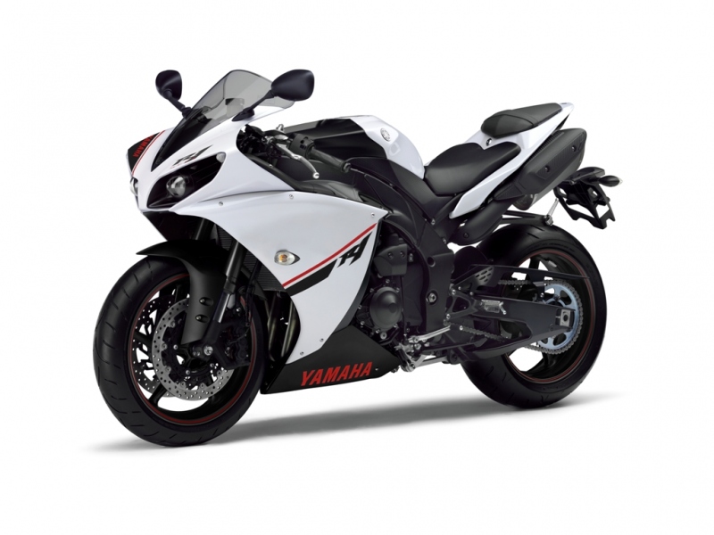 Yamaha 2014: pouze nové barvy × Motoforum.cz