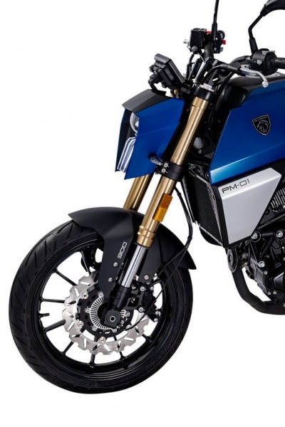 Peugeot PM-01 125 a 300: návrat mezi silniční motocykly × Motoforum.cz