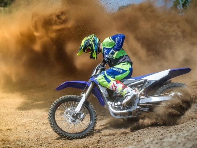 Yamaha vás zve na testování motokrosových modelů řady YZ 2017 × ...